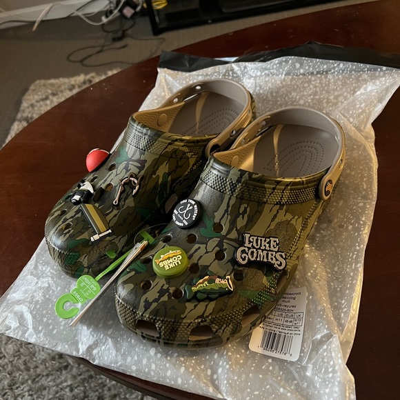 CROCS | Shoes | Brand New Luke Combs Special Edition Crocs | Poshmark